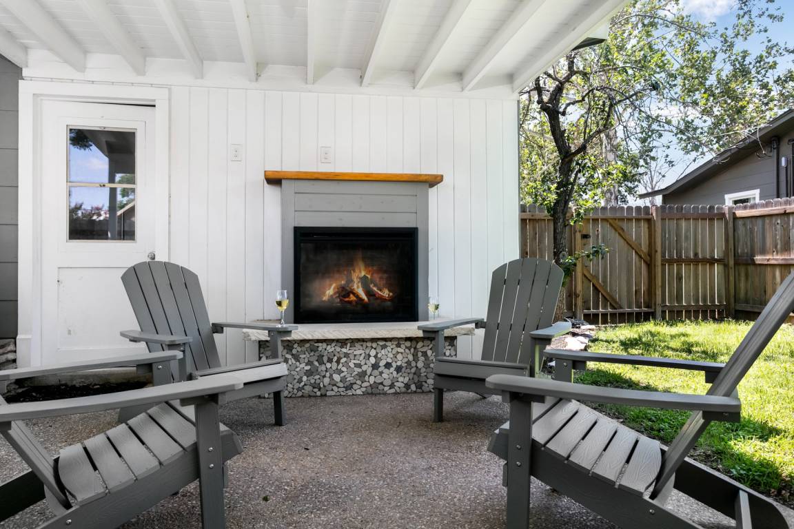 Cottage ∙ 2 Bedrooms ∙ 4 Guests - Texas
