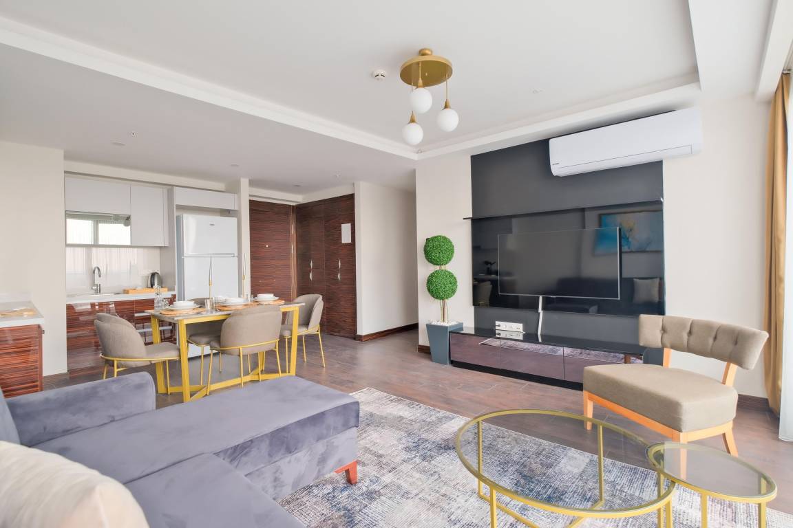 75 M² Apartment ∙ 2 Bedrooms ∙ 5 Guests - Başakşehir