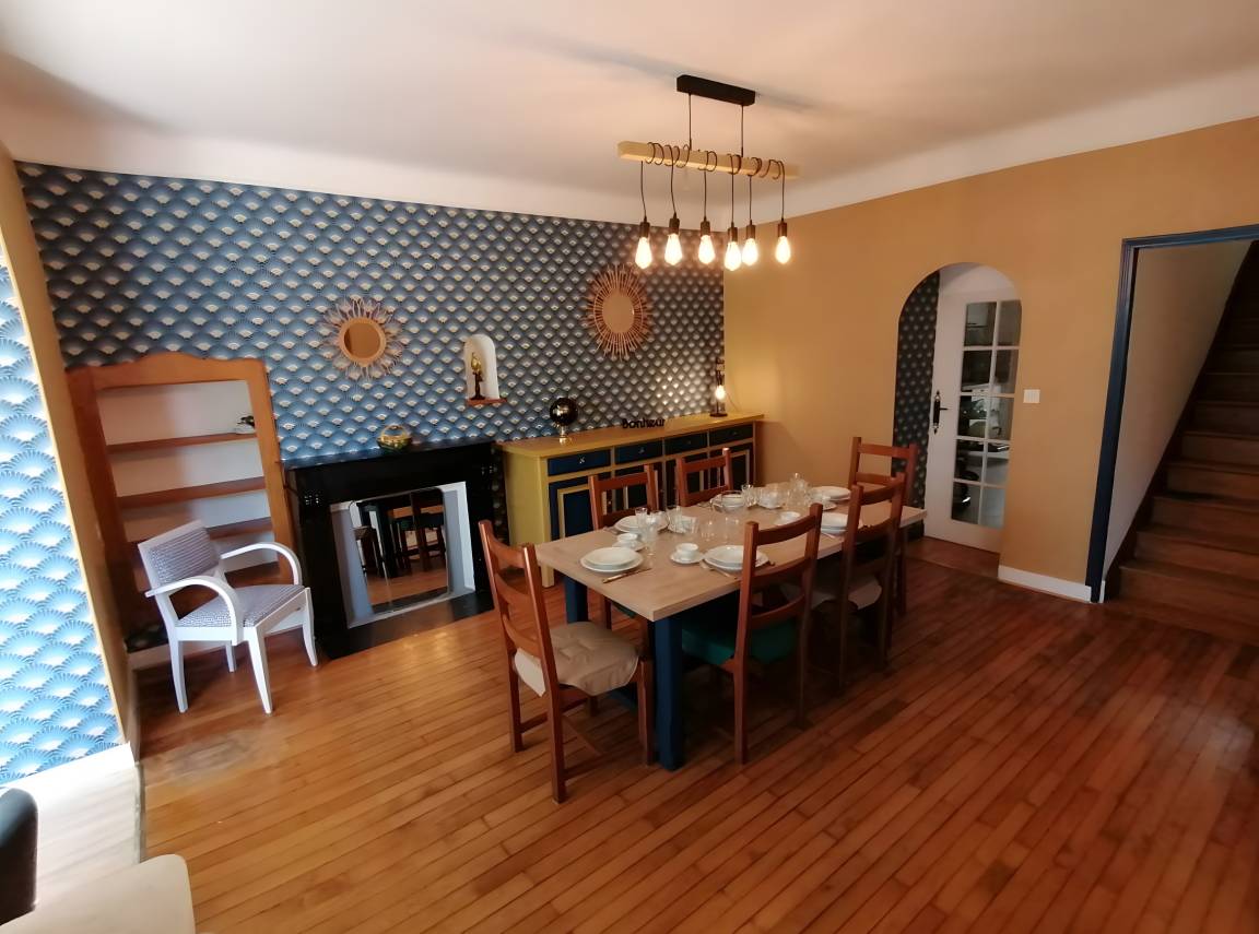 140 M² House ∙ 3 Bedrooms ∙ 6 Guests - Romorantin-Lanthenay