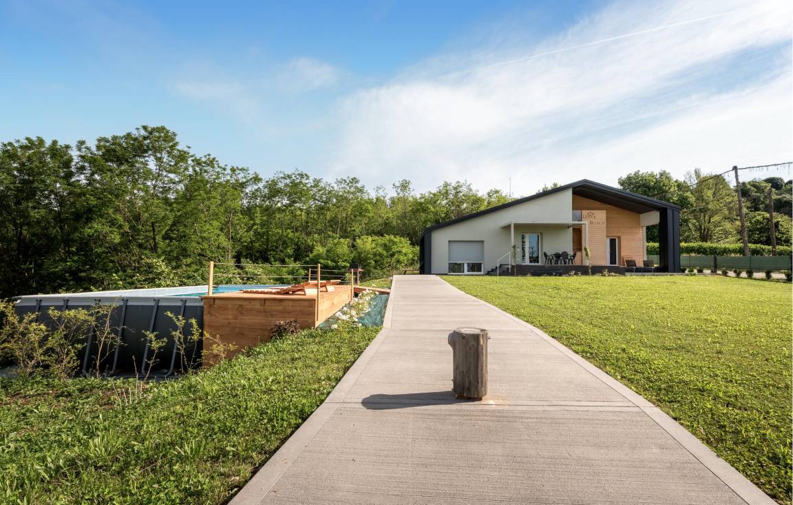 135 M² Maison De Vacances ∙ 5 Chambres ∙ 9 Personnes - Montebelluna