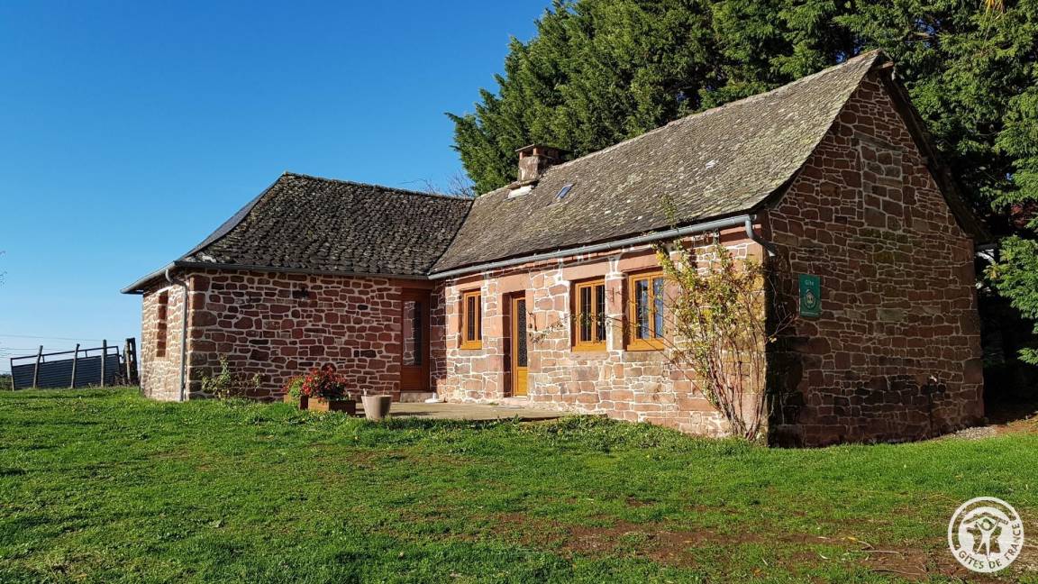 65 M² Gîte ∙ 2 Chambres ∙ 4 Personnes - Collonges-la-Rouge