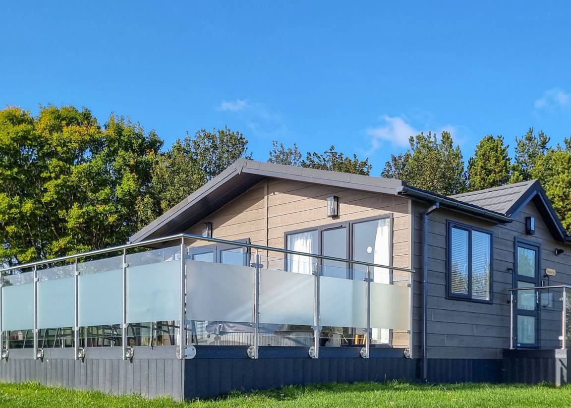 Chalet ∙ 3 Bedrooms ∙ 6 Guests - Northumberland