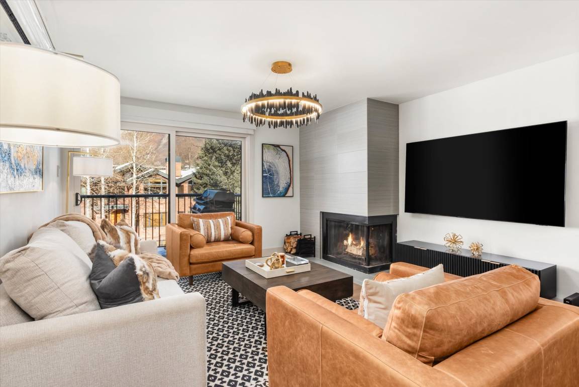 Apartment ∙ 2 Bedrooms ∙ 6 Guests - Aspen, CO