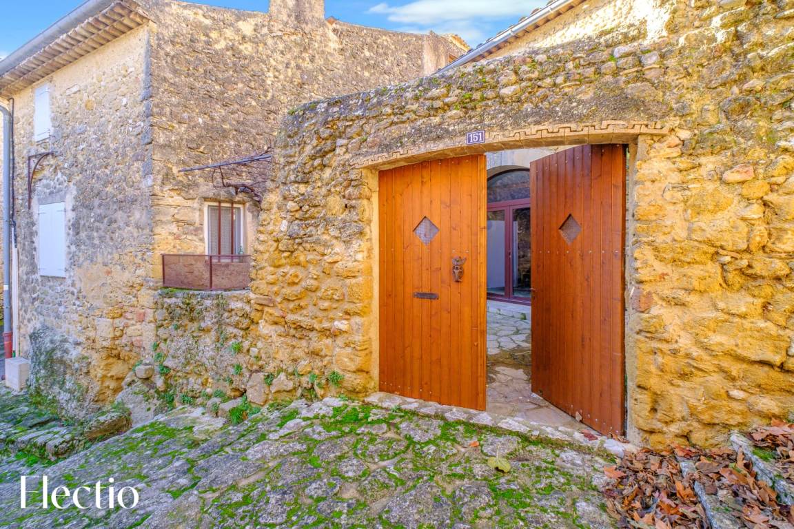 150 M² Ferienhaus ∙ 3 Schlafzimmer ∙ 8 Gäste - Cucuron