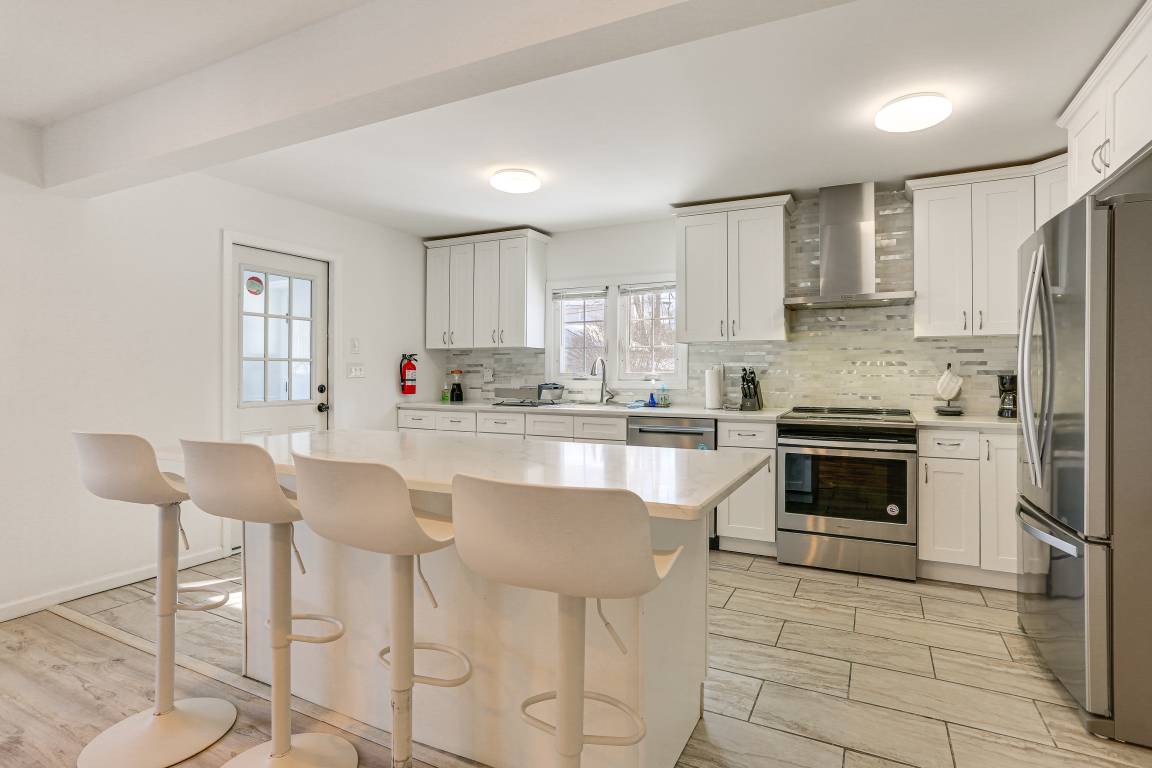 241 M² House ∙ 4 Bedrooms ∙ 10 Guests - Lake Hopatcong, NJ