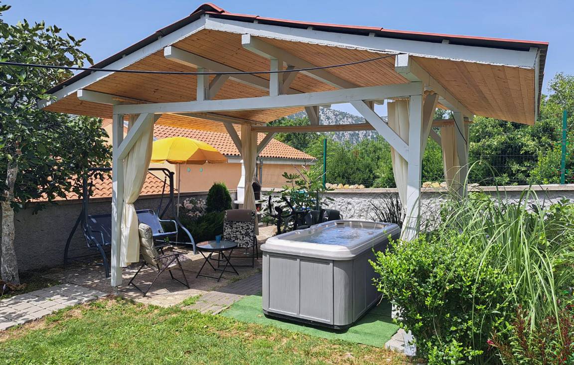 52 M² Ferienhaus ∙ 2 Schlafzimmer ∙ 4 Gäste - Crikvenica