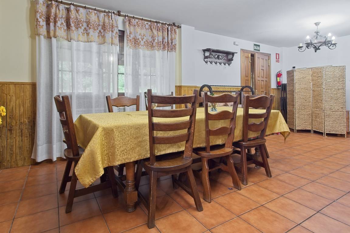 250 M² Ferienhaus ∙ 5 Schlafzimmer ∙ 12 Gäste - San Justo, España