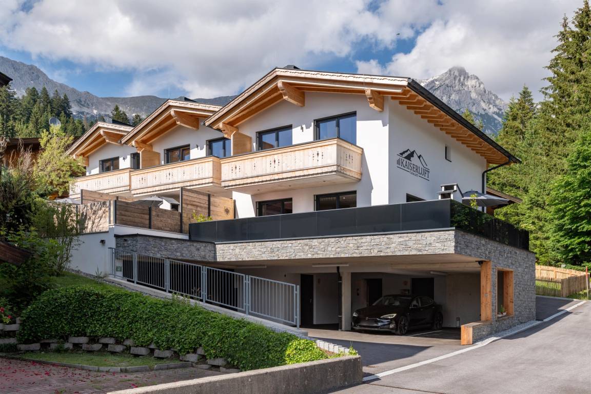 125 M² Ferienhaus ∙ 4 Schlafzimmer ∙ 8 Gäste - Ellmau