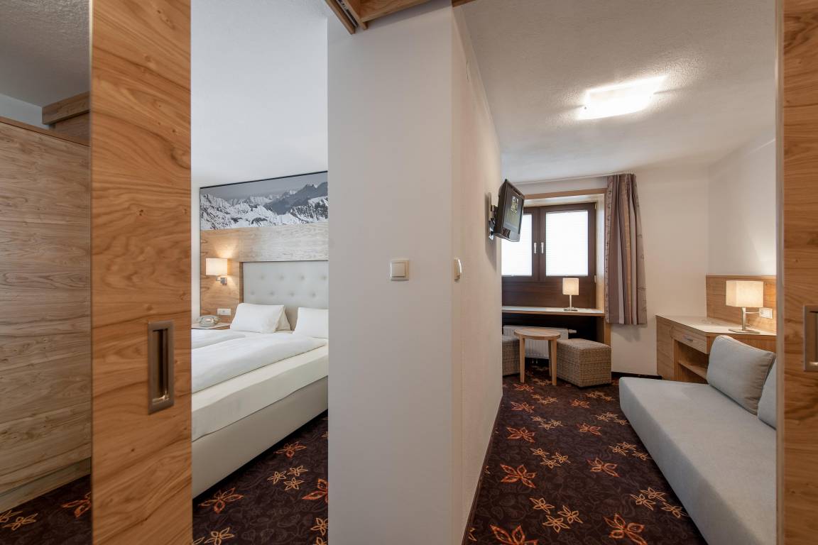 25 M² Hotel ∙ 2 Slaapkamers ∙ 3 Gasten - Hochgurgl
