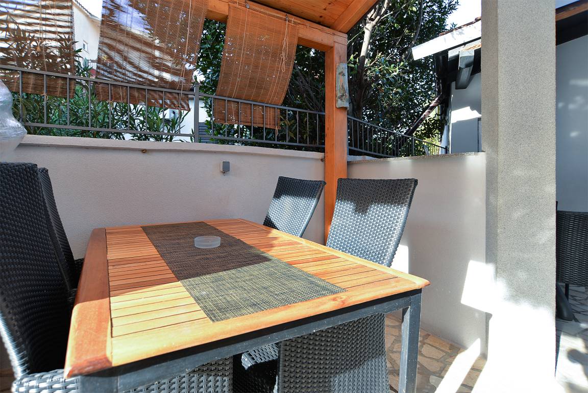 45 M² Ferienwohnung ∙ 2 Schlafzimmer ∙ 5 Gäste - Banjole
