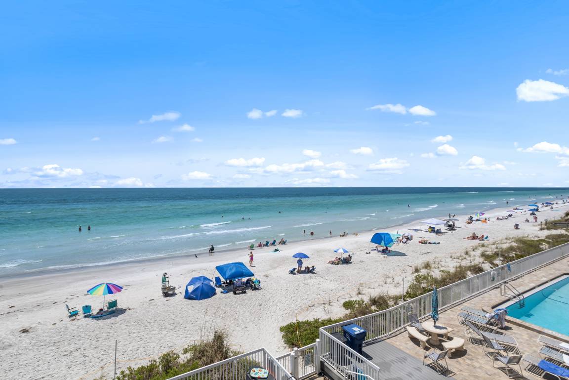 Condo ∙ 2 Bedrooms ∙ 6 Guests - Indian Shores, FL