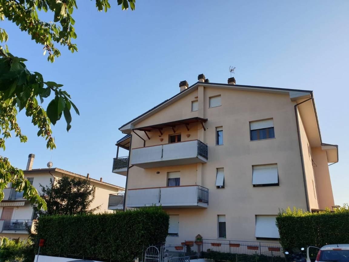 50 M² Apartament ∙ 1 Sypialnia ∙ 4 Gości - Castelfidardo