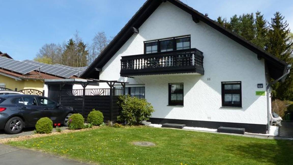65 M² Ferienwohnung ∙ 2 Schlafzimmer ∙ 4 Gäste - Eitorf