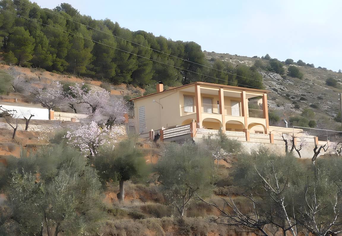 150 M² Casa ∙ 4 Quartos ∙ 8 Hóspedes - Ibi