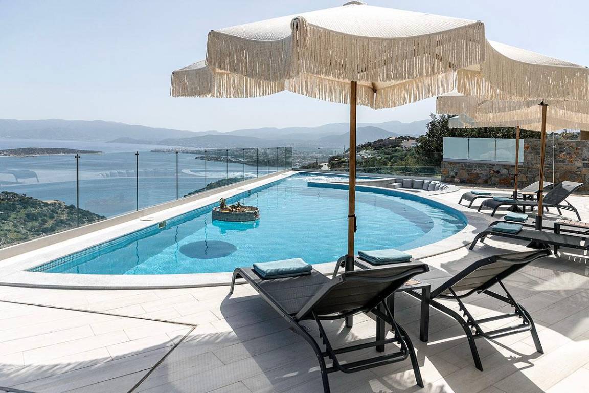 290 M² Villa ∙ 5 Habitaciones ∙ 11 Huéspedes - Ágios Nikolaos