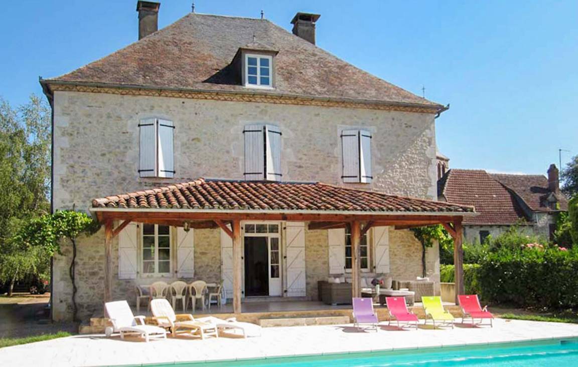 250 M² Maison De Vacances ∙ 5 Chambres ∙ 12 Personnes - Beaulieu-sur-Dordogne