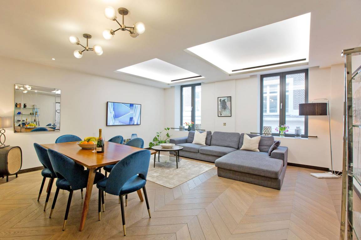 92 M² Apartment ∙ 2 Bedrooms ∙ 5 Guests - Whitehall