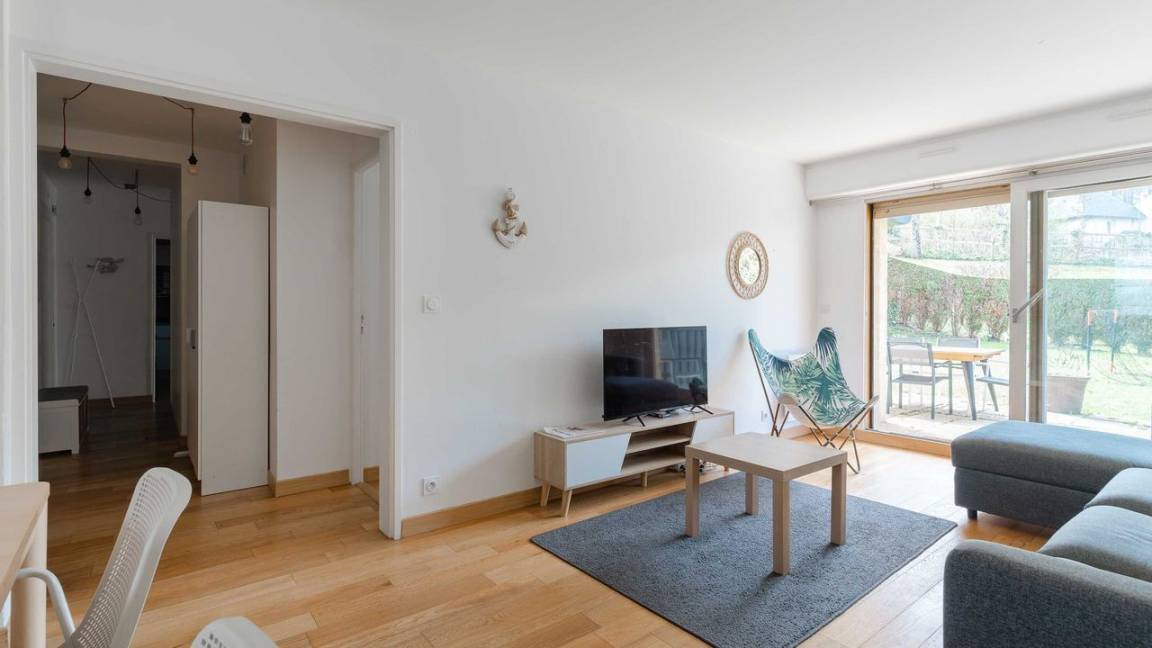 78 M² Apartment ∙ 3 Bedrooms ∙ 8 Guests - Deauville