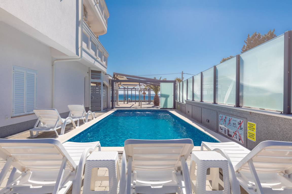 38 M² Apartment ∙ 1 Bedroom ∙ 4 Guests - Vir