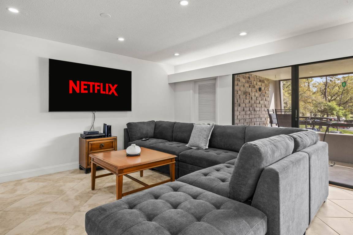 66 M² Apartment ∙ 2 Bedrooms ∙ 6 Guests - Tarpon Springs, FL