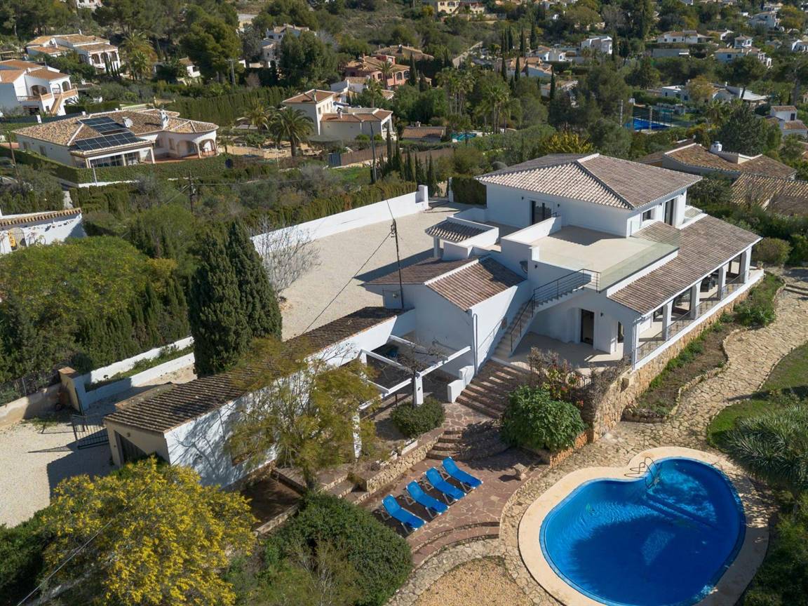 200 M² Villa ∙ 5 Bedrooms ∙ 10 Guests - Dénia