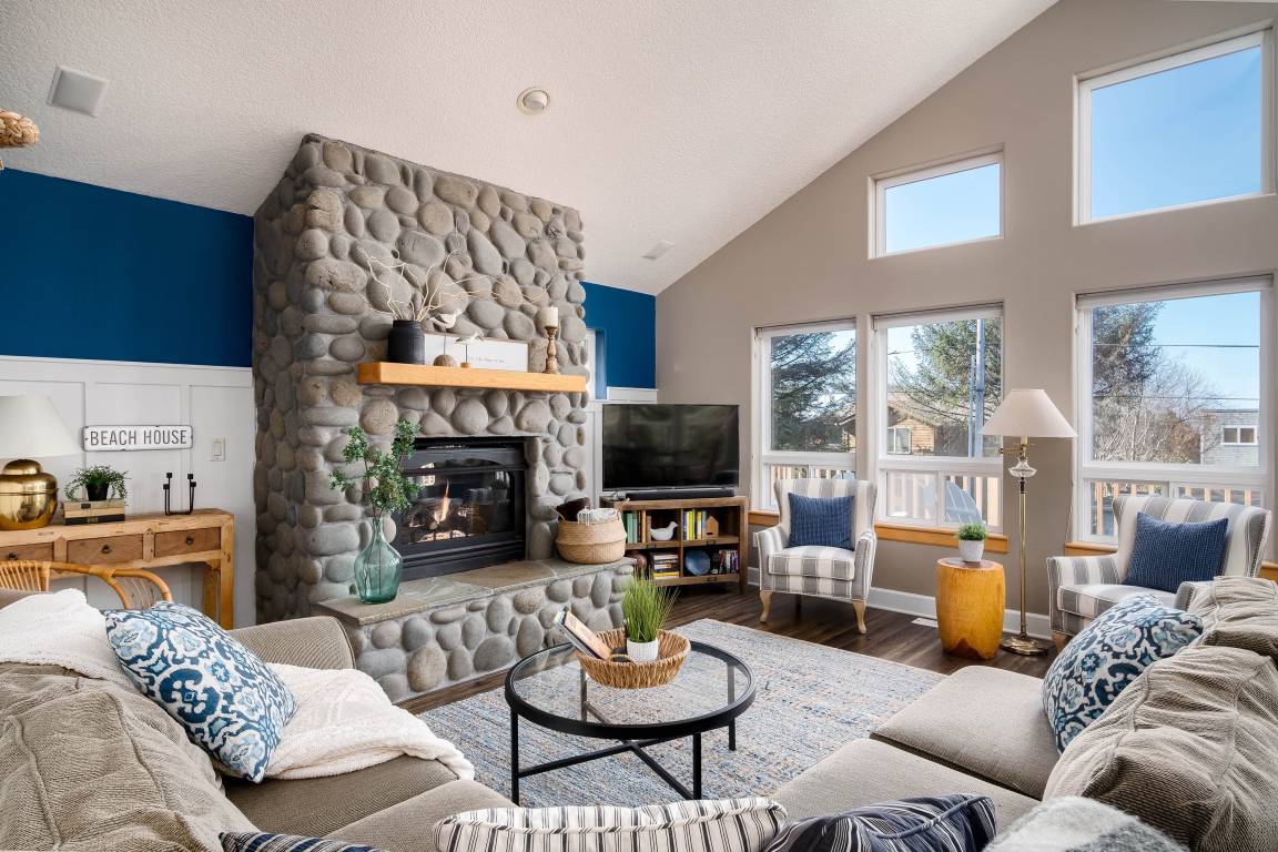 211 M² House ∙ 4 Bedrooms ∙ 10 Guests - Cannon Beach, OR