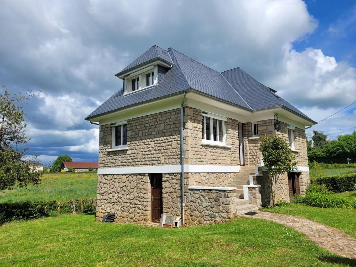 85 M² Gîte ∙ 3 Chambres ∙ 6 Personnes - Corrèze