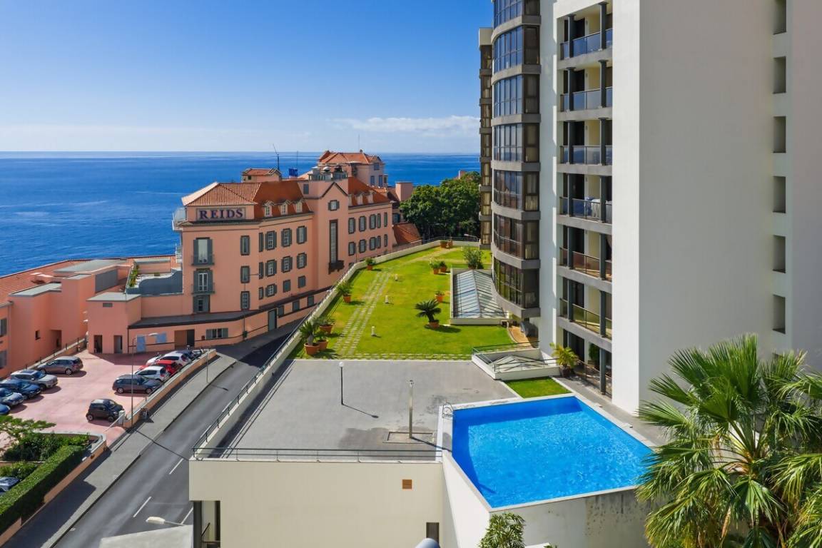 130 M² Apartment ∙ 2 Bedrooms ∙ 4 Guests - Funchal