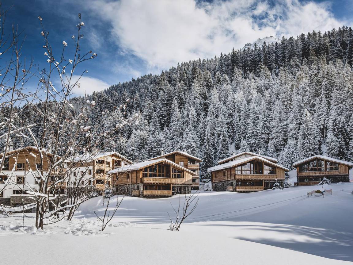 80 M² Apartment ∙ 2 Bedrooms ∙ 4 Guests - Lenzerheide