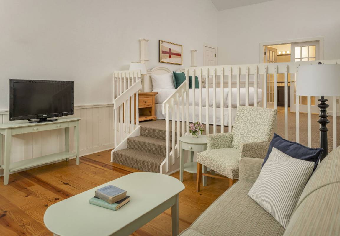 Hotel ∙ 1 Bedroom ∙ 2 Guests - Boothbay Harbor, ME