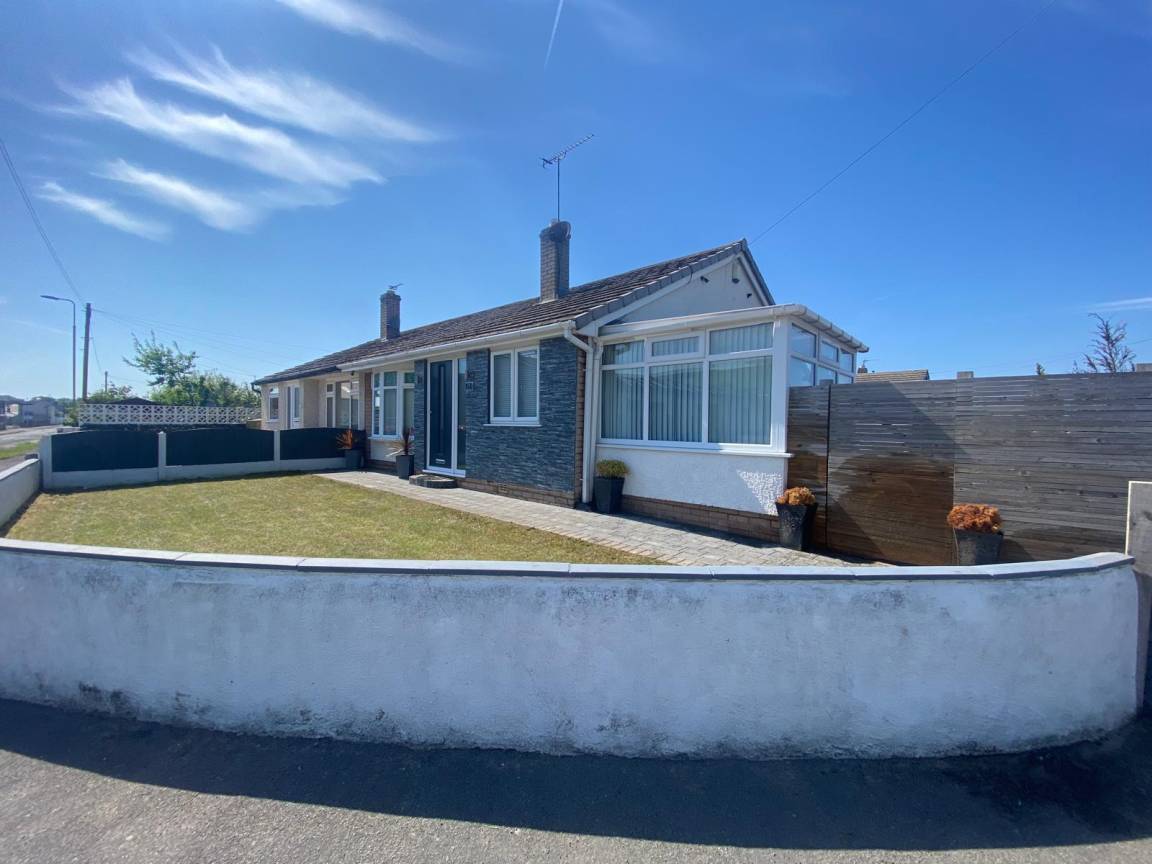 75 M² Cottage ∙ 2 Bedrooms ∙ 5 Guests - Wales