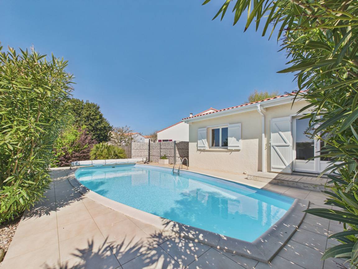 122 M² Maison De Vacances ∙ 3 Chambres ∙ 8 Personnes - Les Sables-d'Olonne