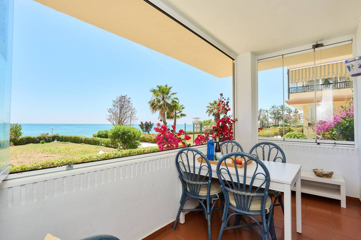 75 M² Apartment ∙ 2 Bedrooms ∙ 4 Guests - Torrox
