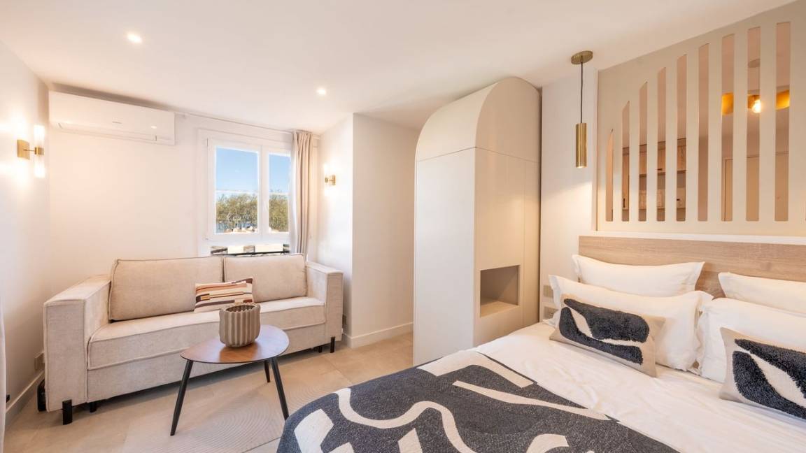 26 M² Hotel ∙ 4 Gäste - Saint-Tropez