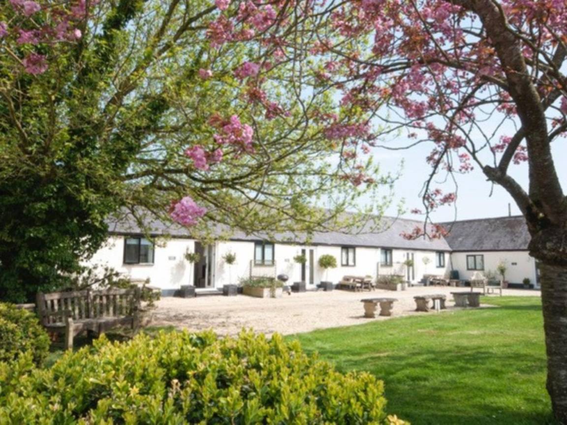 Cottage ∙ 2 Bedrooms ∙ 4 Guests - Shaftesbury