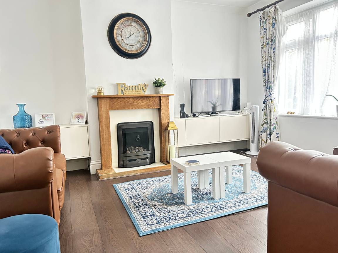 102 M² House ∙ 3 Bedrooms ∙ 5 Guests - London