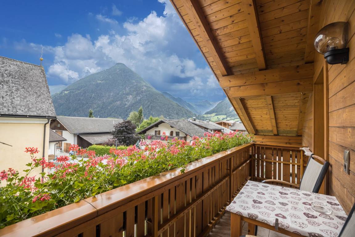 70 M² Ferienwohnung ∙ 2 Schlafzimmer ∙ 6 Gäste - Sand in Taufers