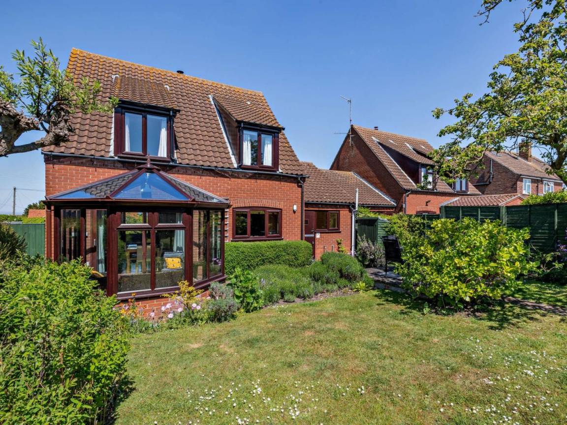 Cottage ∙ 3 Bedrooms ∙ 6 Guests - Blakeney