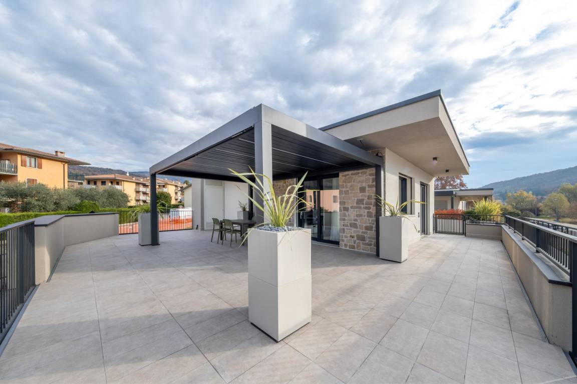 70 M² Appartement ∙ 2 Chambres ∙ 5 Personnes - Garda