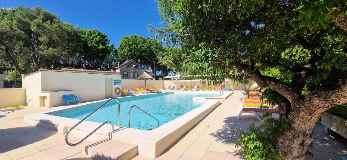 24 M² Caravan ∙ 2 Bedrooms ∙ 4 Guests - Saint-Rémy-de-Provence