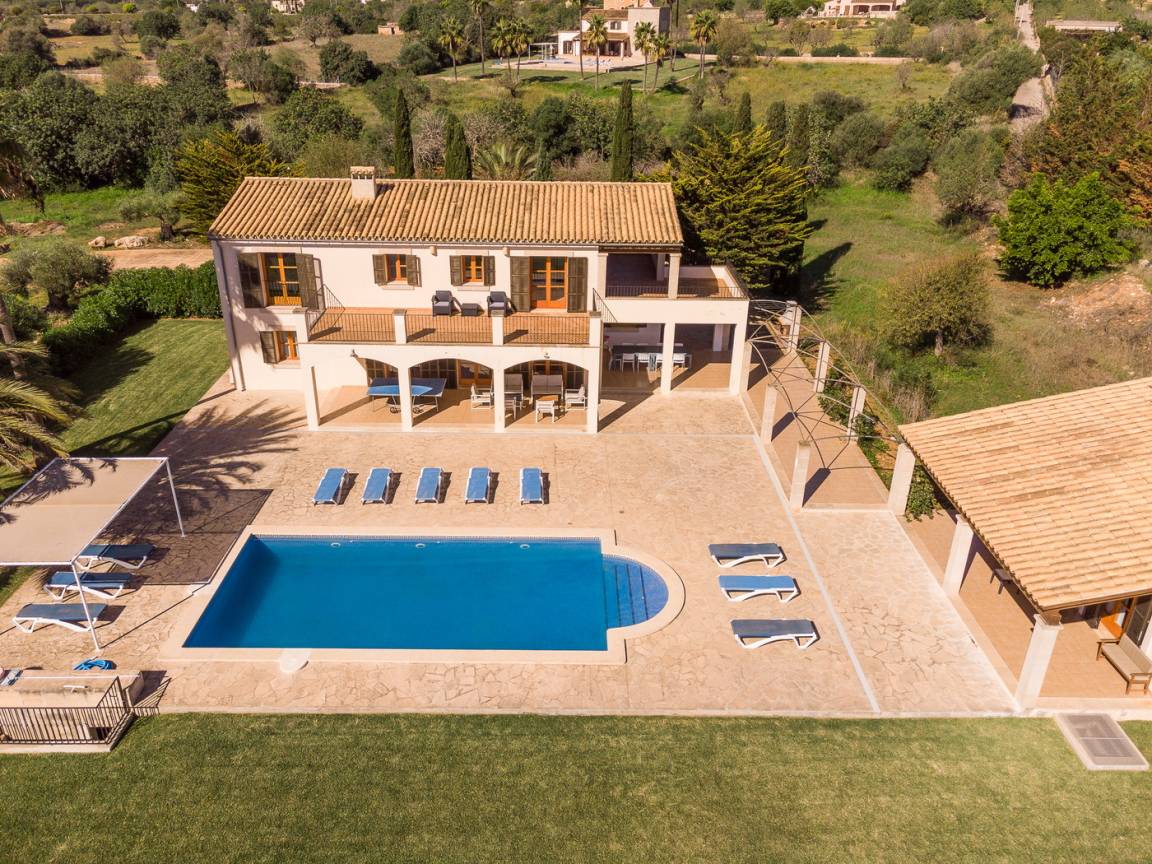 Ferienhaus ∙ 6 Schlafzimmer ∙ 12 Gäste - Cala d’Or