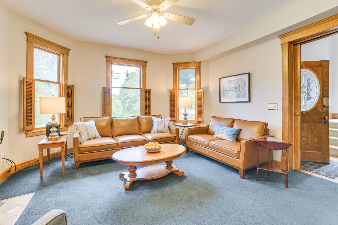 161 M² House ∙ 4 Bedrooms ∙ 8 Guests - Boyne City, MI