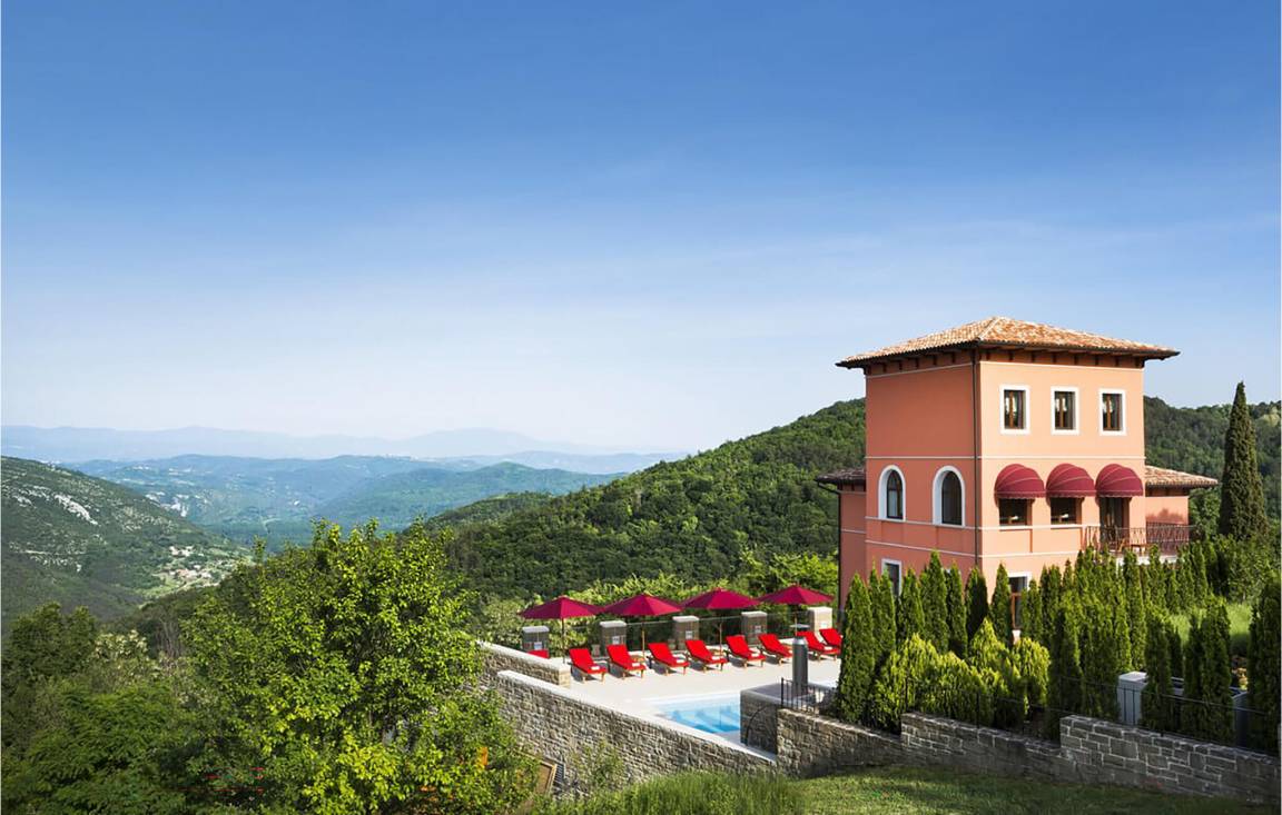 400 M² Maison De Vacances ∙ 6 Chambres ∙ 12 Personnes - Motovun