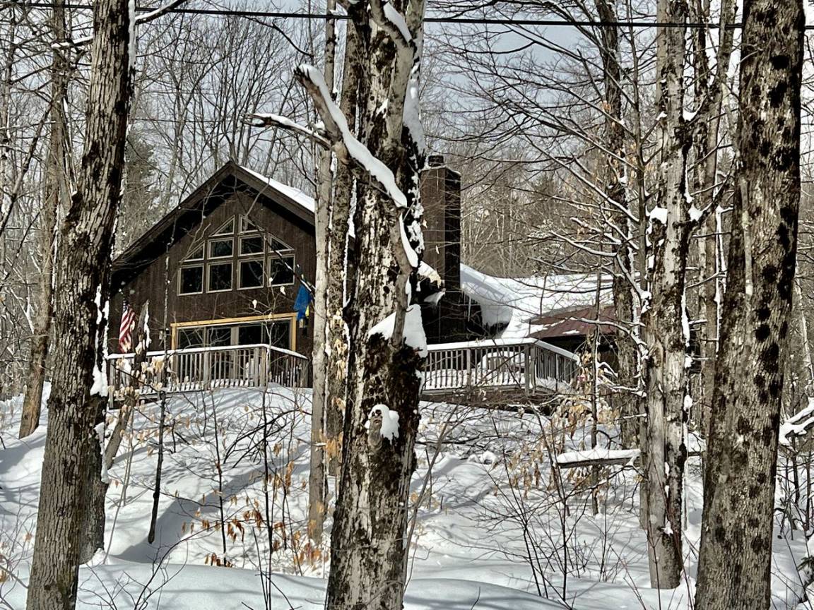 House ∙ 4 Bedrooms ∙ 9 Guests - Manchester, VT