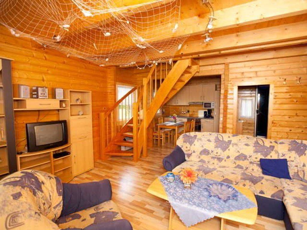 65 M² Ferienhaus ∙ 2 Schlafzimmer ∙ 4 Gäste - Prerow