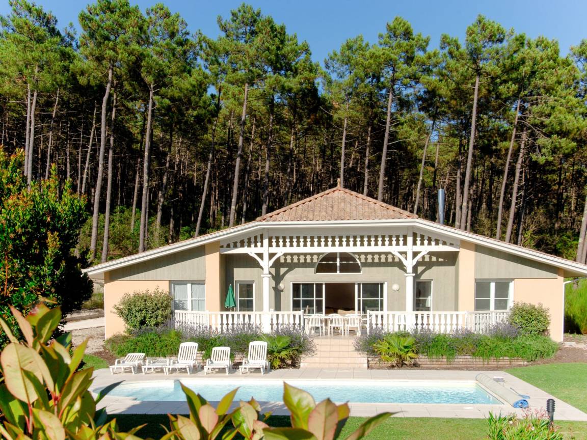130 M² Maison De Vacances ∙ 4 Chambres ∙ 8 Personnes - Maubuisson