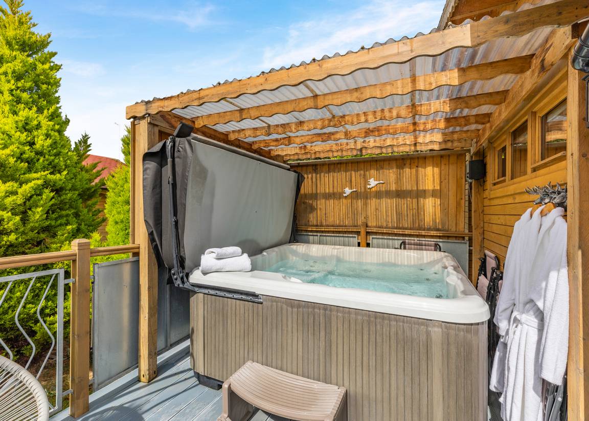 Chalet ∙ 2 Bedrooms ∙ 4 Guests - North Wales