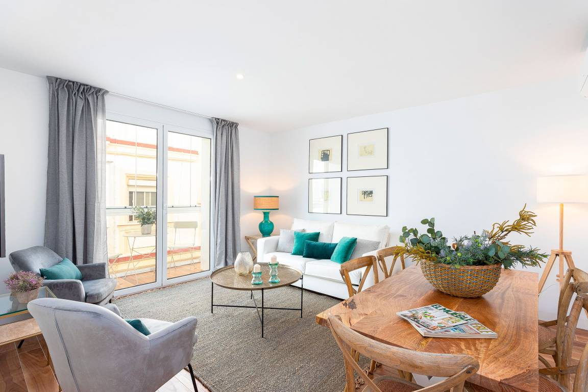 135 M² Apartment ∙ 3 Bedrooms ∙ 8 Guests - Rota