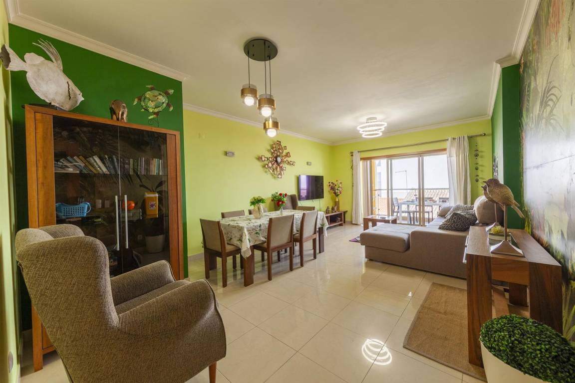 140 M² Apartamento ∙ 3 Quartos ∙ 6 Hóspedes - Lagos