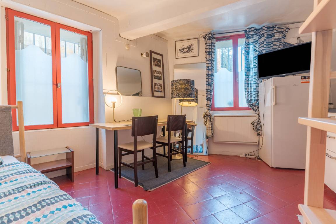 20 M² Studio ∙ 1 Chambre ∙ 2 Personnes - Aix Marseille Université - Site d'Aix-en-Provence